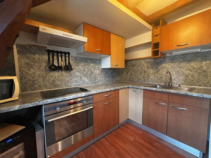 Le Pont-de-Beauvoisin : Appartement 2 pièces à louer