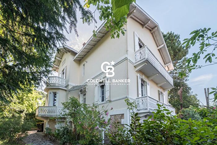Arcachon, Ville d'Hiver, Parc Mauresque - Maison 7 pièces à vendre
