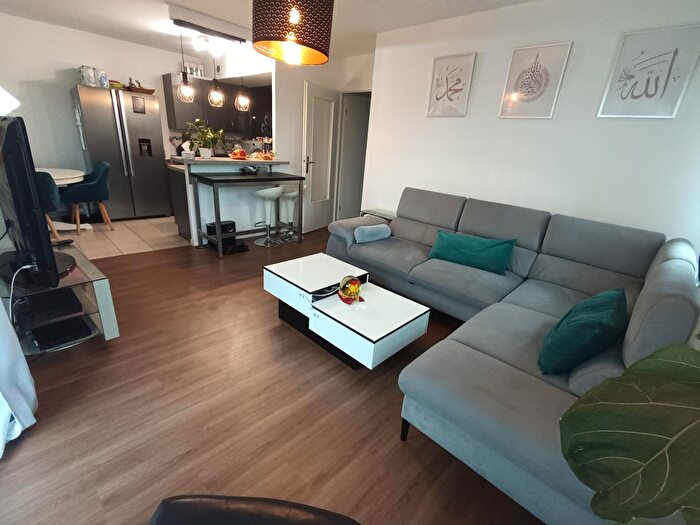 Appartement à vendre - Éragny, Papeterie - 3 pièces - 2 chambres