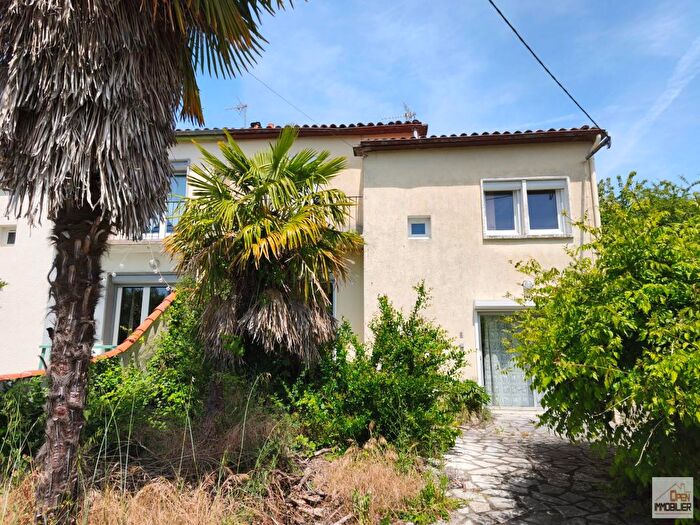 Maison 5 pièces à vendre à Saint-Michel