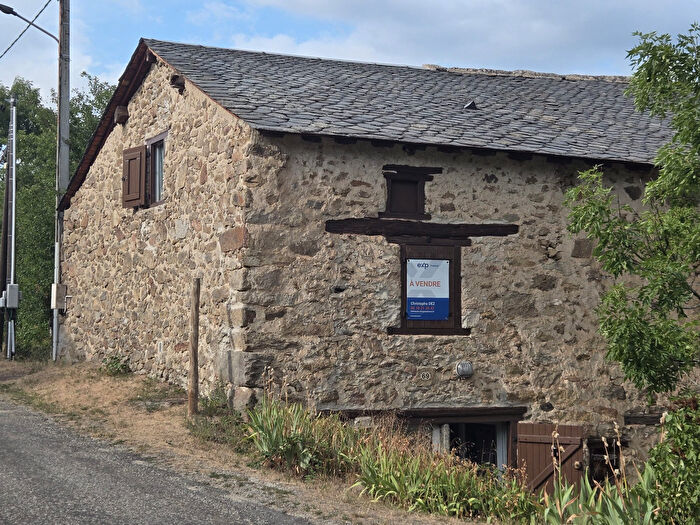 Maison 4 pièces à vendre - Carcanières