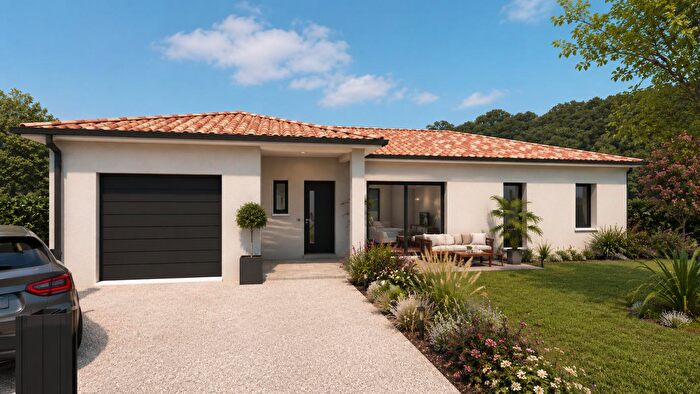 Sainte-Colombe-en-Bruilhois : Maison 5 pièces à vendre