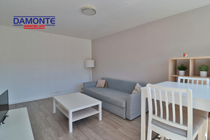 Appartement à louer - Troyes, Cathédrale - 2 pièces - 1 chambre