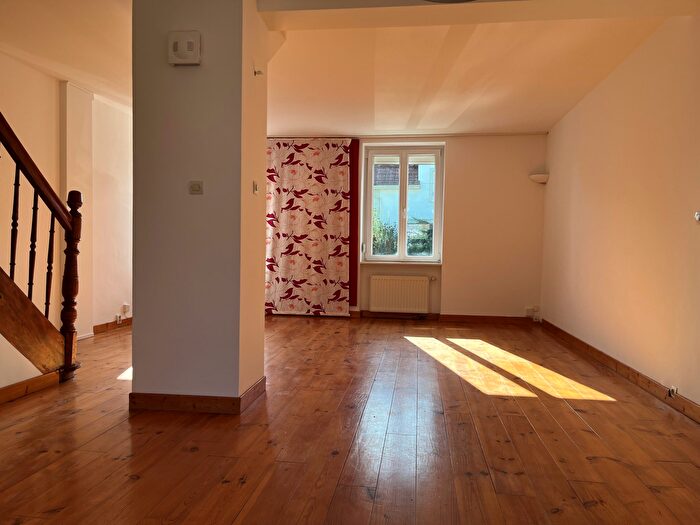 Maison à louer - Pfastatt - 4 pièces - 3 chambres