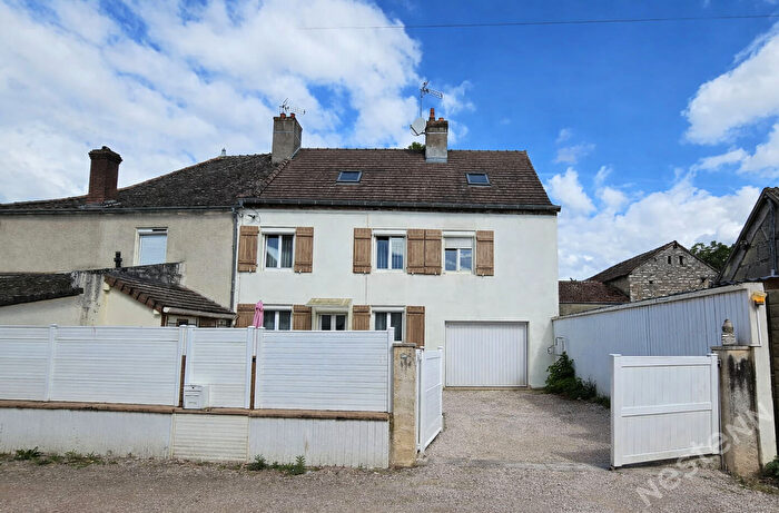 Maison 5 pièces à Saint-Rémy, à vendre