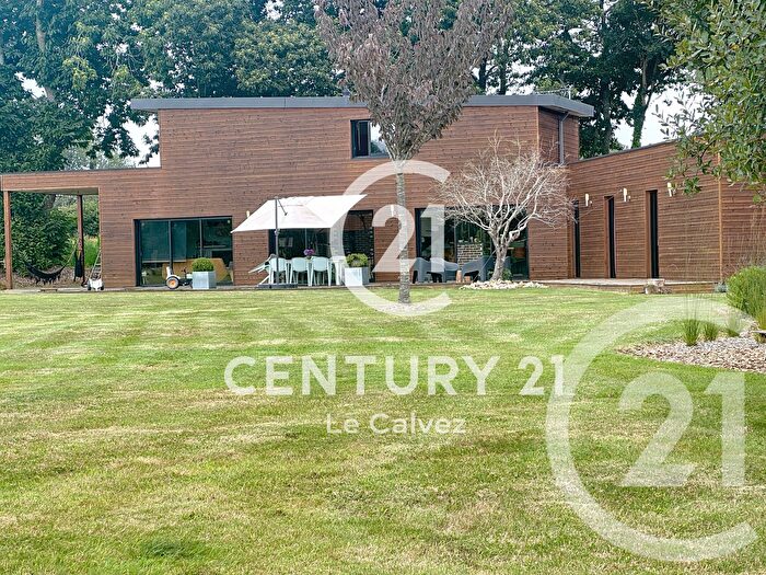 Maison à vendre - Pommerit-le-Vicomte - 8 pièces - 5 chambres