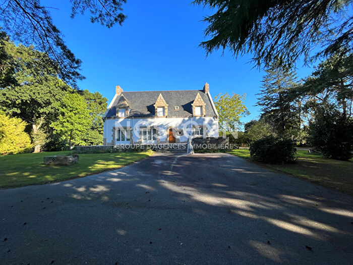 Maison à vendre - Naizin - 12 pièces - 9 chambres