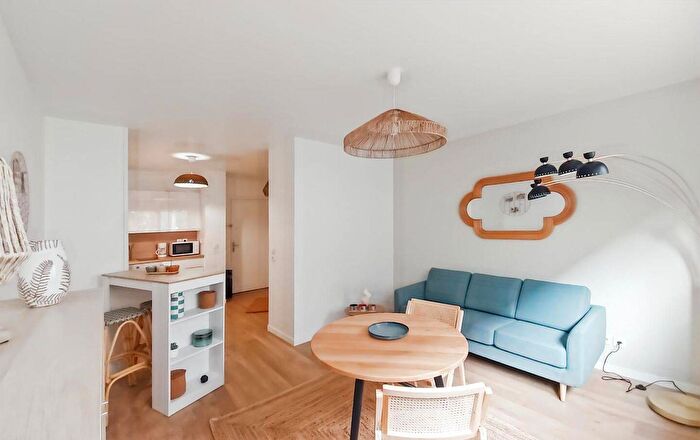 Charpennes-Tonkin, Villeurbanne : Appartement 2 pièces à louer