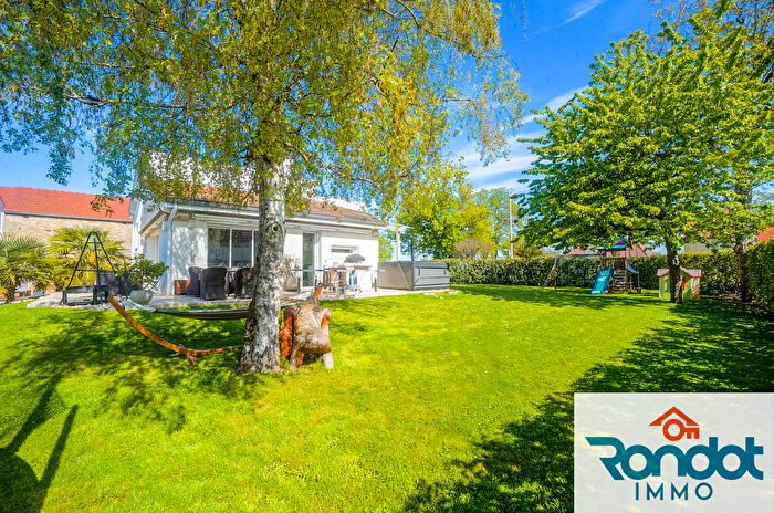 Marsannay-le-Bois - Maison 6 pièces à vendre