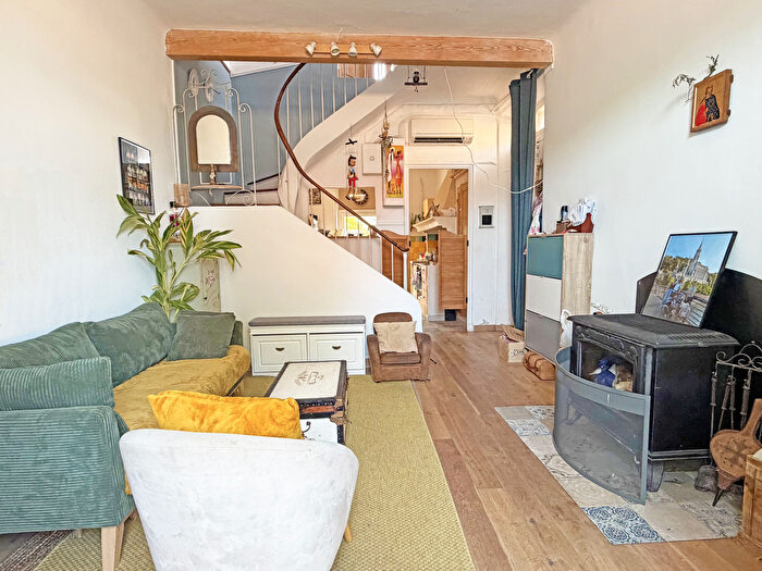 Maison 4 pièces à Hyères, Pyanet, à vendre
