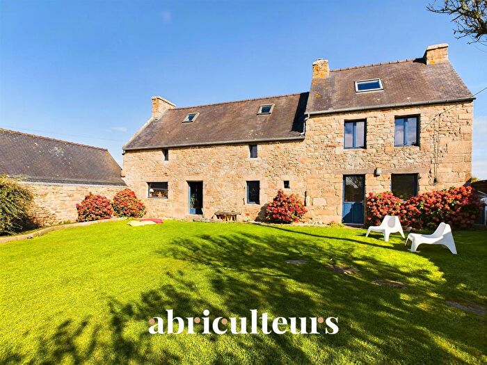 Maison à vendre - Plounéour-Trez - 7 pièces - 5 chambres