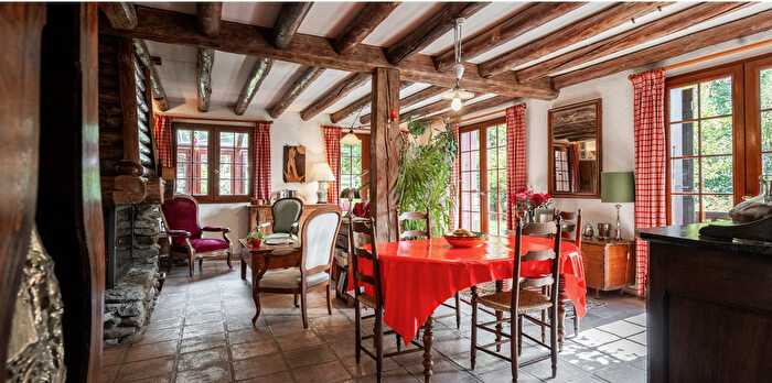 Maison à vendre - Chamonix-Mont-Blanc, Barrats, Cry, Molliasses, Favrands - 6 pièces - 4 chambres