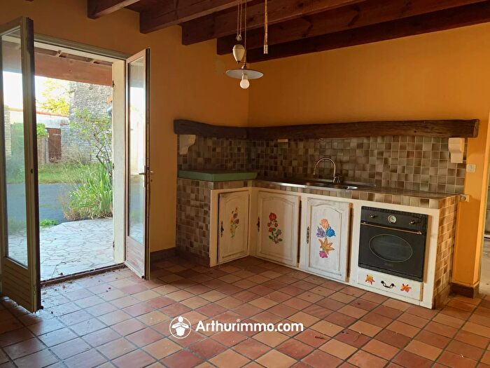 Maison à vendre - Contré - 5 pièces - 3 chambres