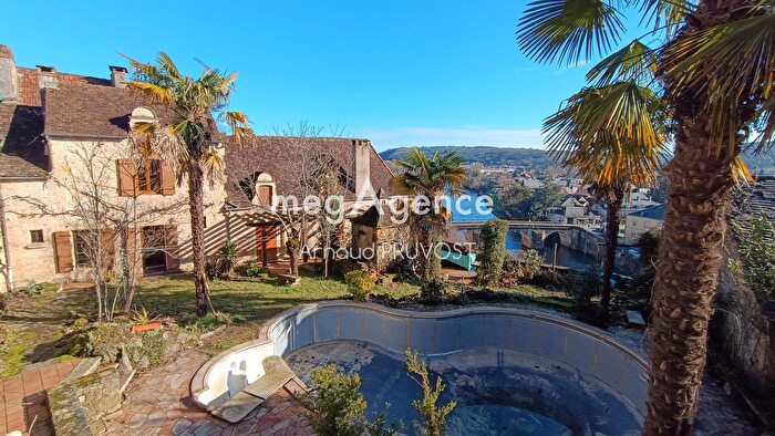 Maison à vendre - Montignac - 5 pièces - 2 chambres