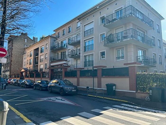 Appartement à louer - Neuilly-Plaisance, Bel Air, Clémenceau, Carnot - 3 pièces - 2 chambres