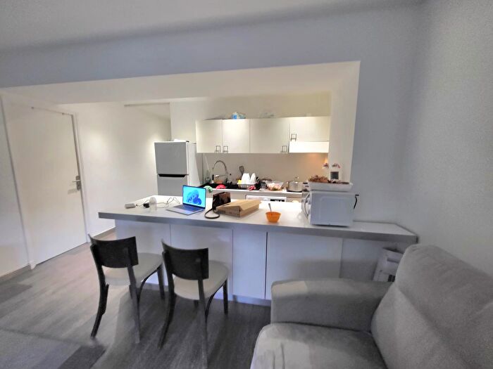 Appartement à vendre - Le Cannet, Bas Cannet - 2 pièces - 1 chambre