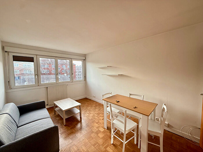 Appartement à vendre - Châtillon, Roissys, Béranger - 3 pièces - 2 chambres