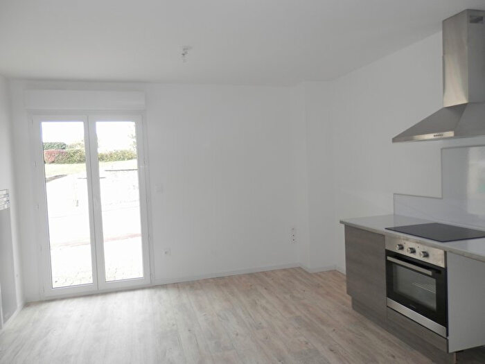 Appartement à louer - Mansigné - 2 pièces - 1 chambre