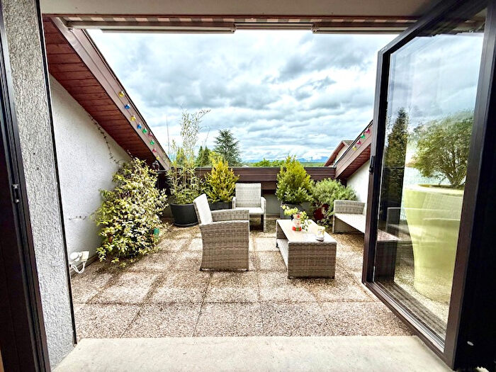 Appartement à vendre - Divonne-les-Bains - 6 pièces - 4 chambres