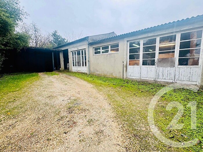 Maison à vendre - Soyaux - 2 pièces - 1 chambre