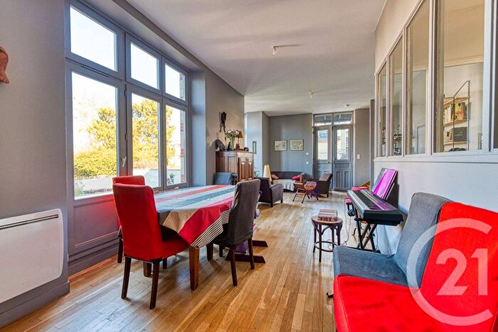 Maison à louer - Chantilly - 5 pièces - 4 chambres