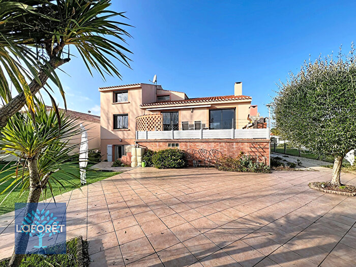 Maison à vendre - Saint-Hilaire-de-Riez, Tamarin, Barbottes - 6 pièces - 5 chambres