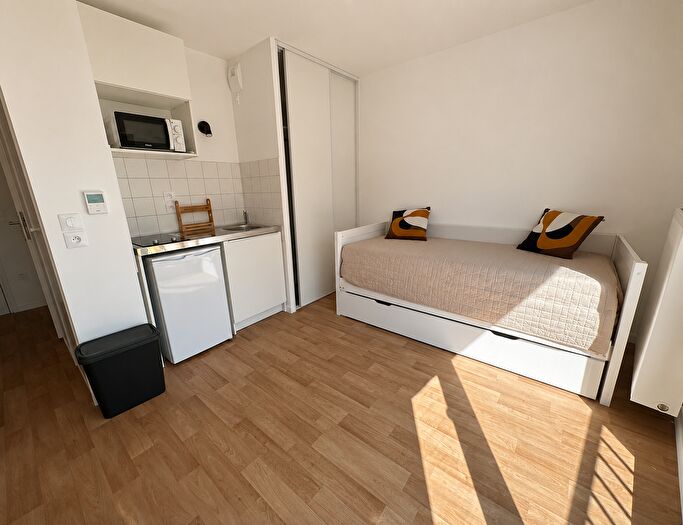 Dijon, Les Péjoces : Appartement 1 pièce à louer