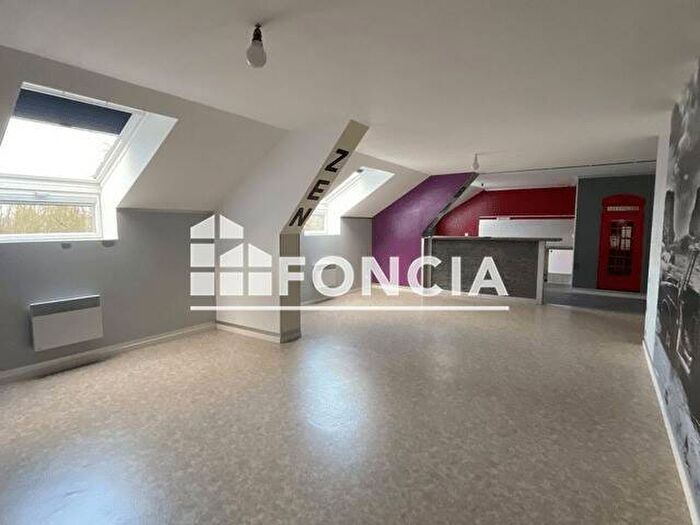 Appartement à louer - Wadelincourt - 4 pièces - 2 chambres