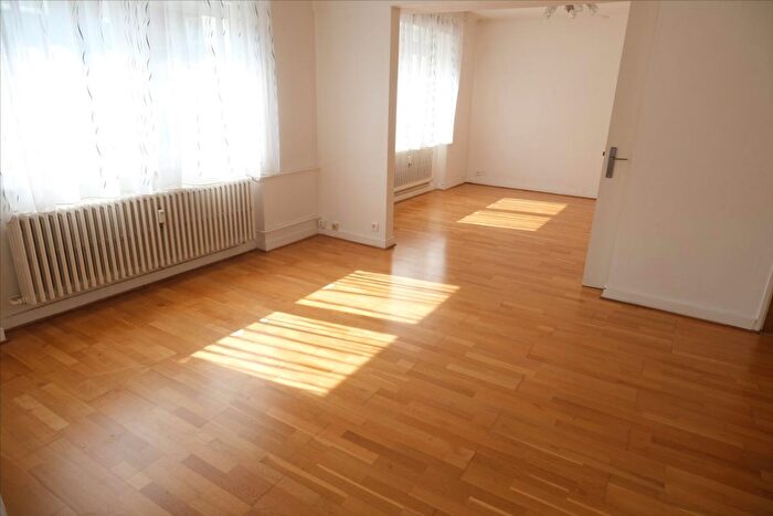 Mulhouse, Centre historique : Appartement 7 pièces à louer