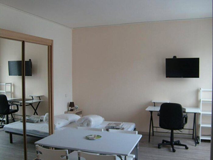 Couronne Centrale, Bourges - Appartement 1 pièce à louer
