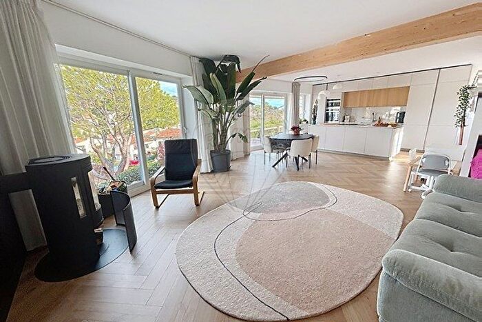 Maison à vendre - Cagnes-sur-Mer, Les Colettes - 5 pièces - 4 chambres