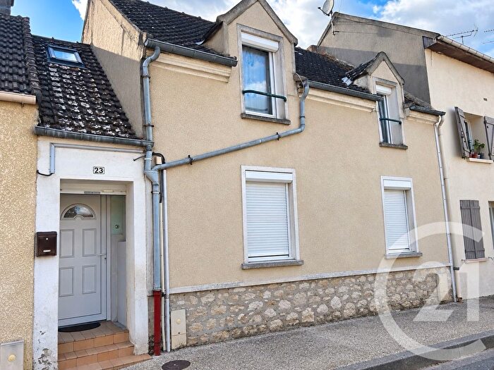 Maison 5 pièces à vendre à Villeneuve-sous-Dammartin