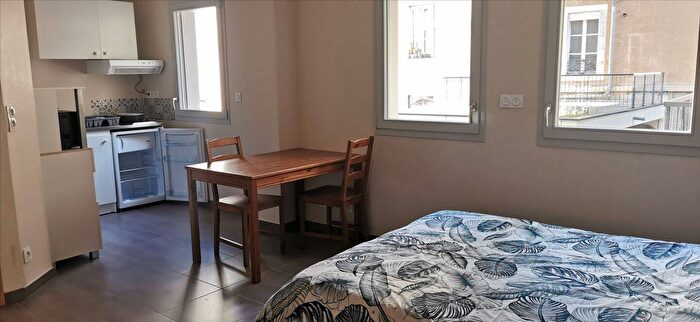 Appartement 1 pièce à Centre, Chapelle des Buis, Besançon, à louer
