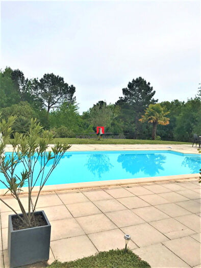 Maison à vendre - Saint-André-de-Cubzac - 6 pièces - 4 chambres