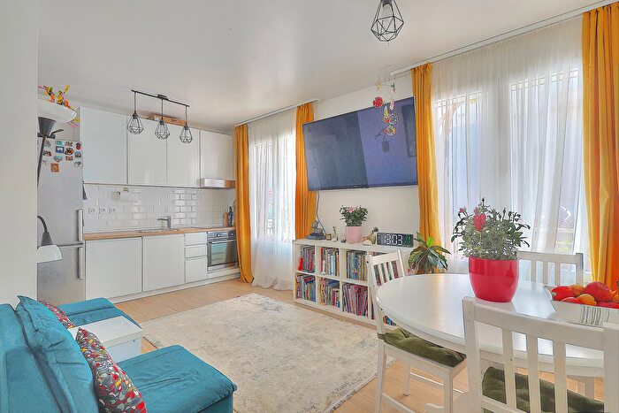 Appartement à vendre - Antibes, Coeur de ville - 3 pièces - 2 chambres