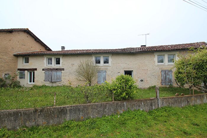 Chassiecq - Maison 5 pièces à vendre