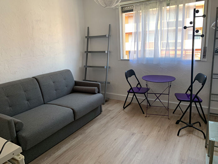 Appartement 1 pièce à louer - Nice, Arenas