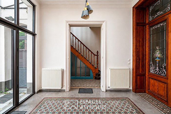 Maison 6 pièces à vendre à Croix, Centre-ville