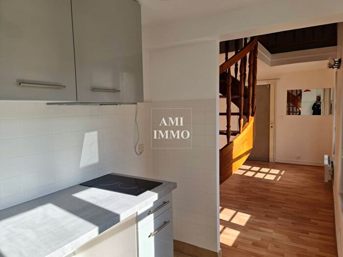 Appartement 1 pièce à Bièvres, à louer