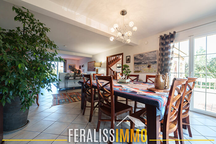 Maison à vendre - Éragny, Pincevents - 6 pièces - 4 chambres