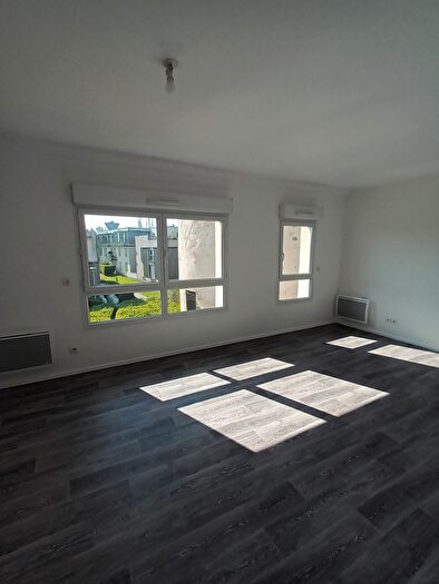 Appartement à vendre - Survilliers - 3 pièces - 2 chambres