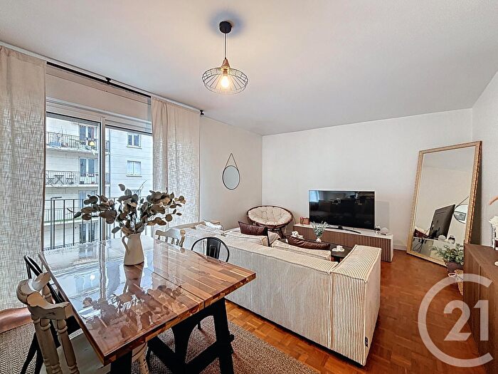 Appartement à louer - Tours, Velpeau - 2 pièces - 1 chambre