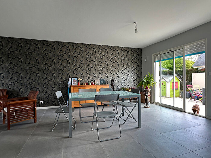 Maison à vendre - Vivy - 6 pièces - 4 chambres