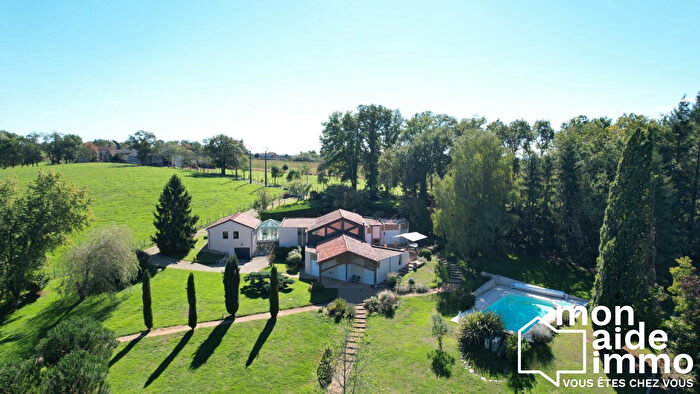 Thiviers - Maison 5 pièces à vendre