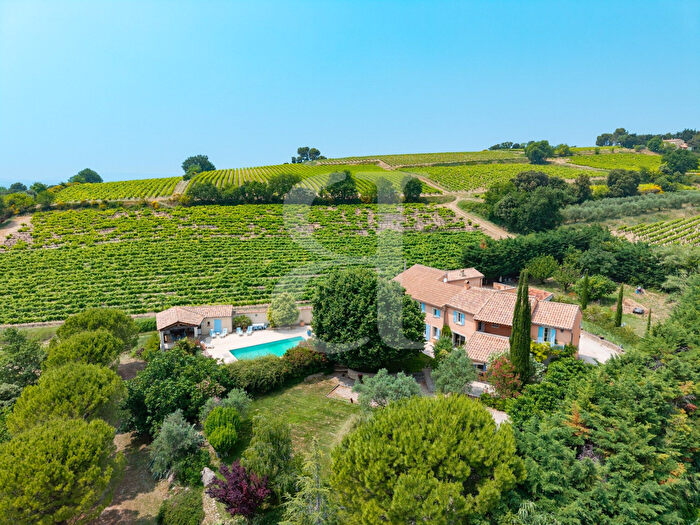 Maison à vendre - Sainte-Cécile-les-Vignes - 11 pièces - 7 chambres