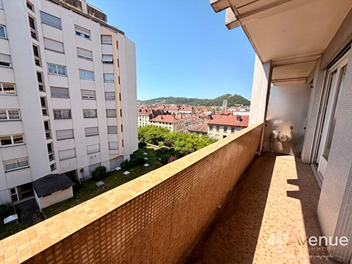 Appartement 4 pièces à Saint-Étienne, Crêt de Roc, à vendre