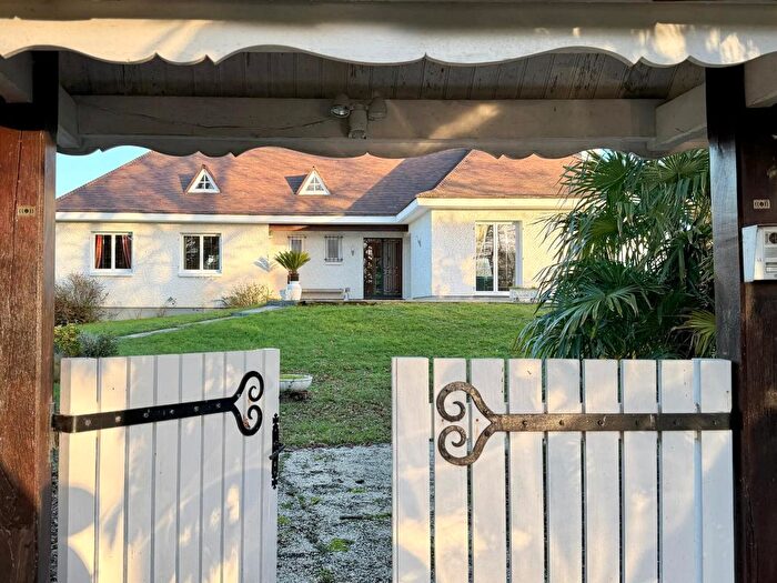 Maison à vendre - Challans, Landa, Bois Soleil - 8 pièces - 5 chambres