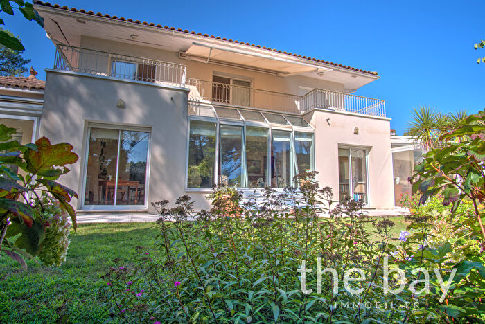 Maison à vendre - Gujan-Mestras - 7 pièces - 4 chambres