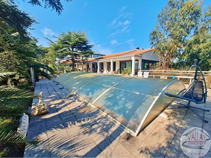 Maison à vendre - Agde, La Ville - 5 pièces - 4 chambres