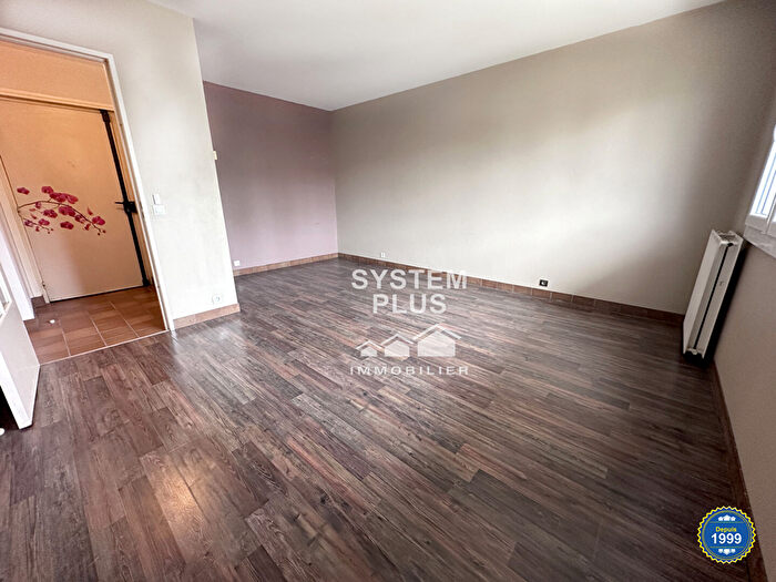 Appartement à vendre - Saint-Michel-sur-Orge, Bois des Roches - 2 pièces - 1 chambre